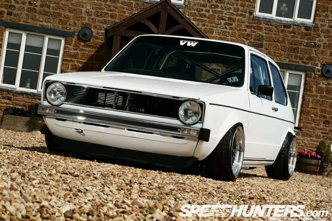 VW Life Style: Golf MK1 + Air Suspension