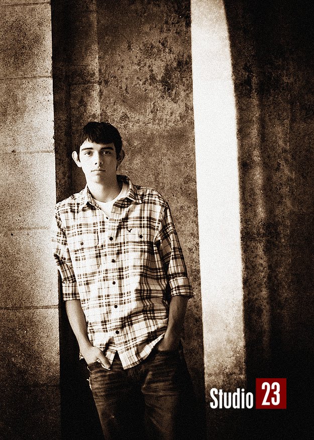 Studio 23 Photography: Senior Guy