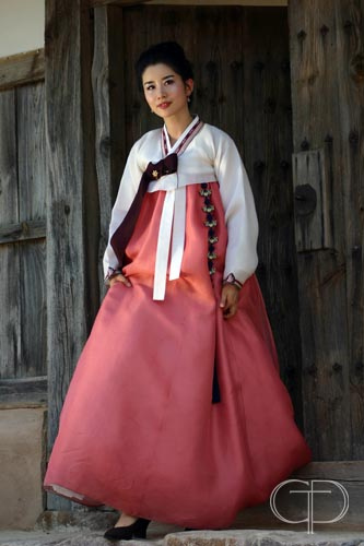LIFE MEANS LOVE: Simple beauty - "Hanbok"