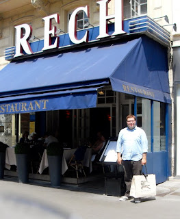 What did you order?: Le Rech, Paris France