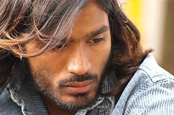 Awesome Collections: Dhanush Pictures Including his Marriage & family ...