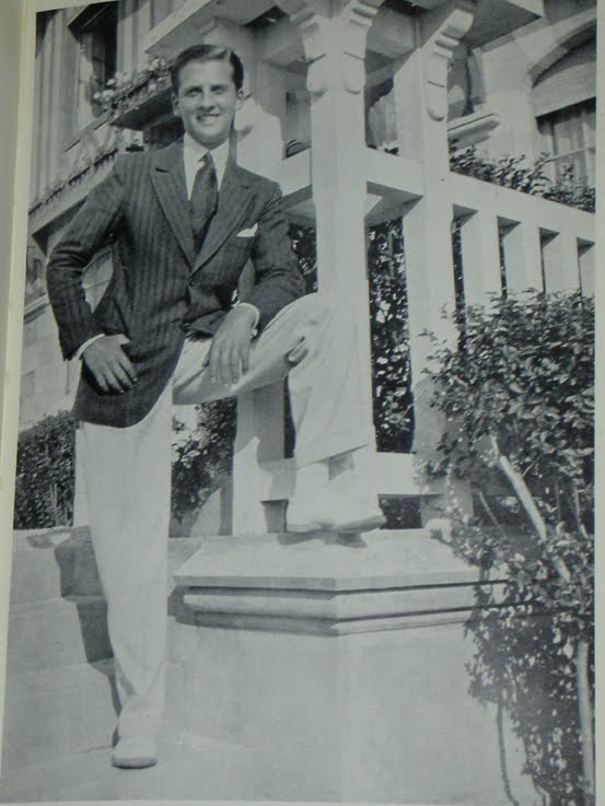 Frivolene: Maid to Measure