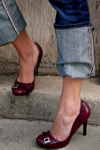 Look what I made- Shoe Decorating 101 – A Thrifty Mom