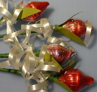 Let's create: Hershey Kisses Roses