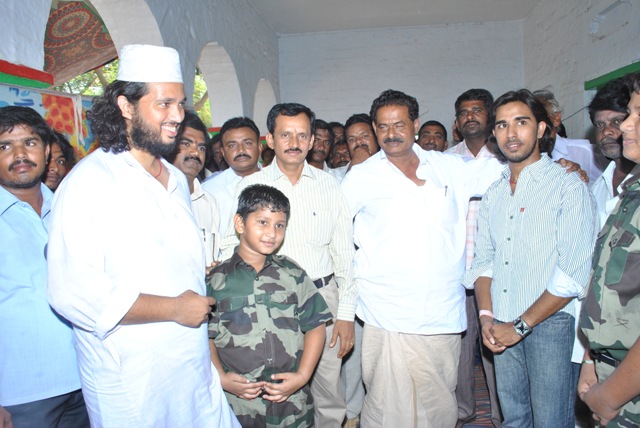 Darga-e-Gaffaria: Sunnate KHATNA programme pictures.