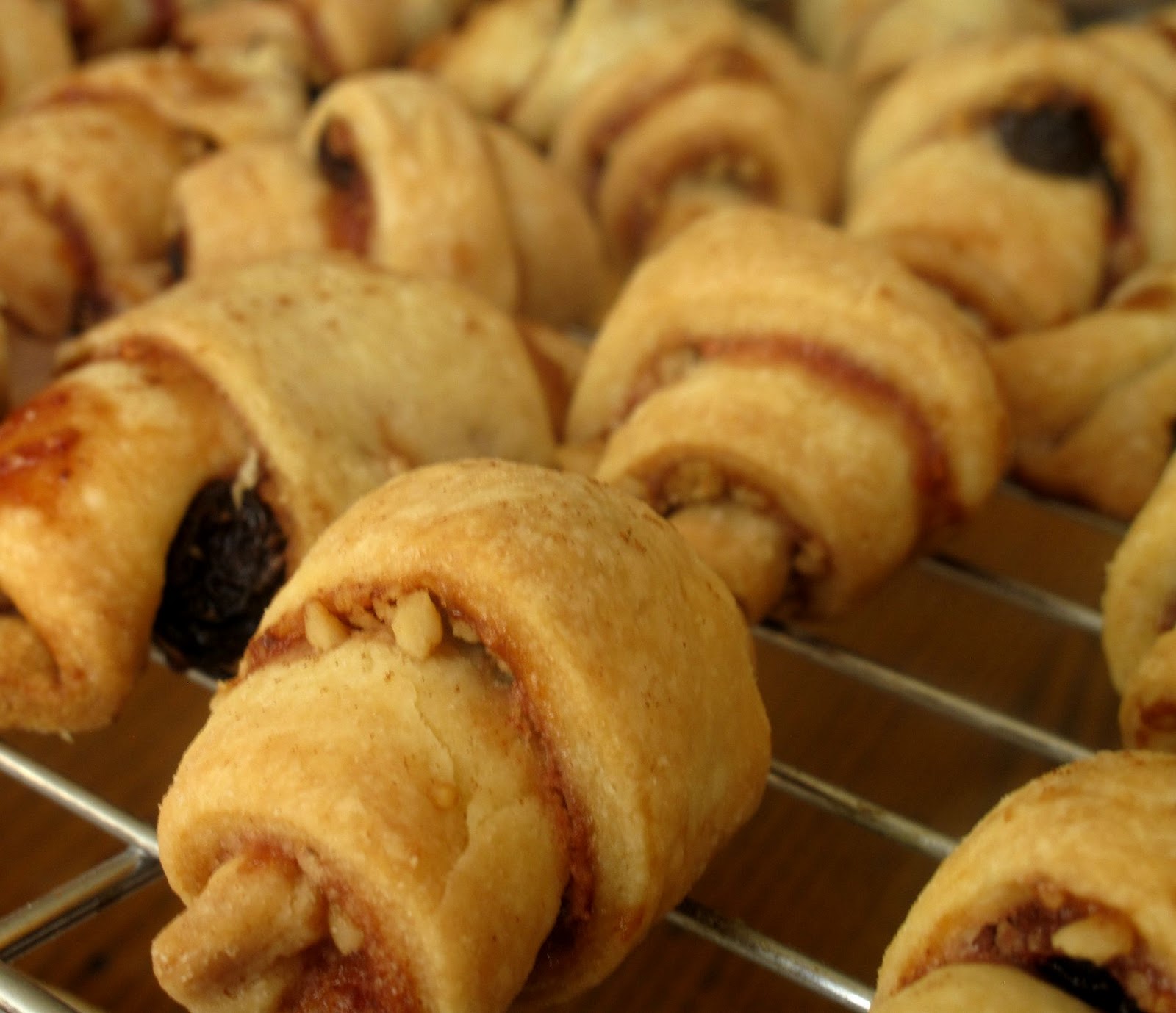 MzTasty's Kitchen, Savor The Flavor: Rugelach