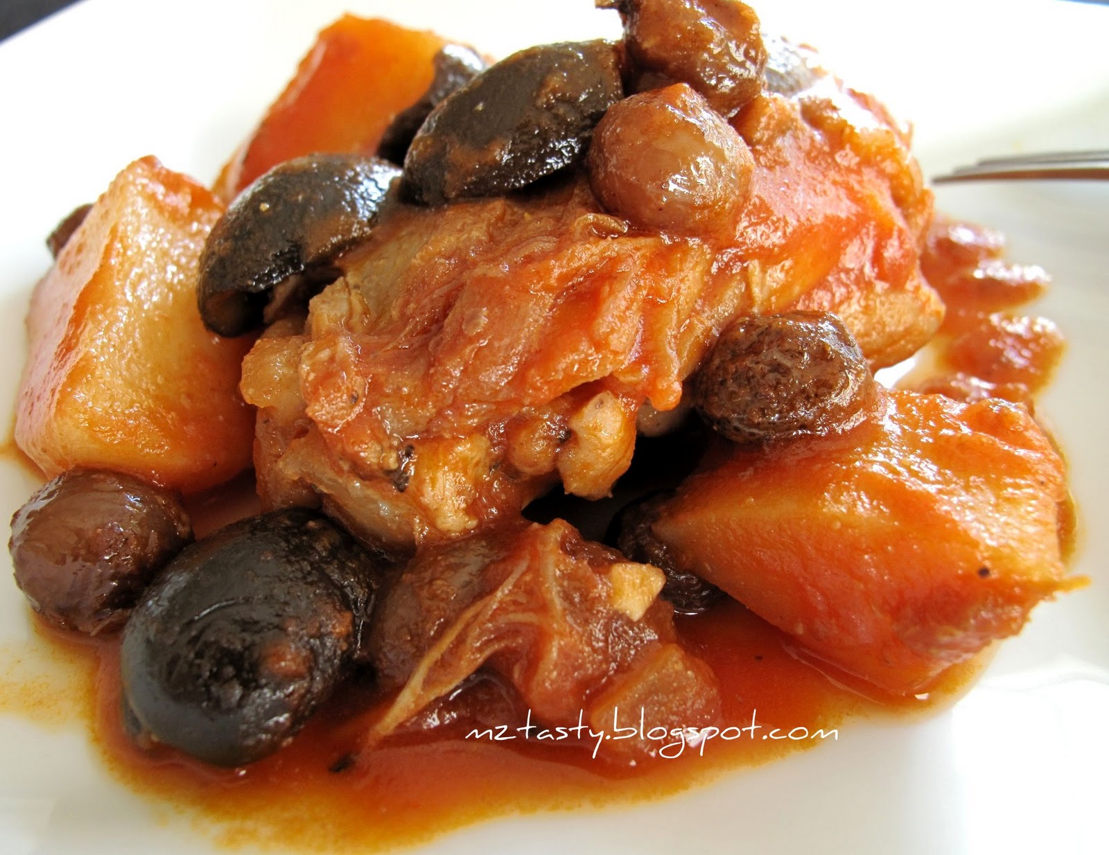MzTasty's Kitchen, Savor The Flavor: Cuban Chicken Stew