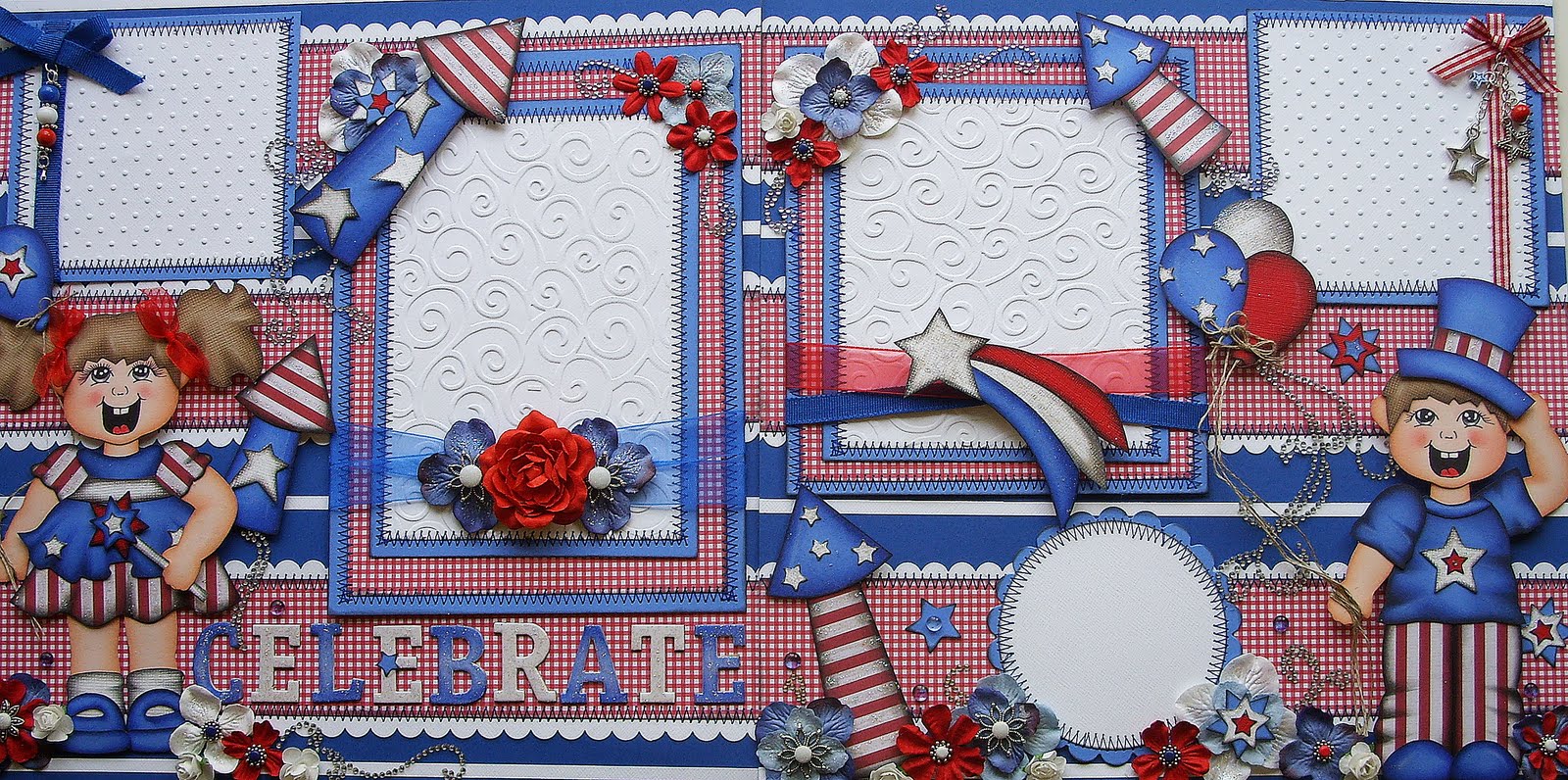 CraftyCat957: 4TH JULY SCRAPBOOK LAYOUT