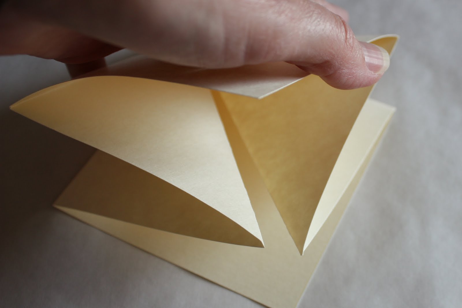 PaperTurtle: Explosion Book Tutorial ~ It's a blast!