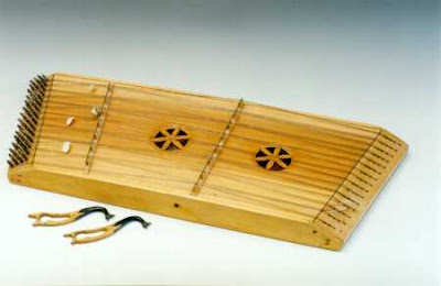 Šiaulių konservatorija: Lithuanian national instruments