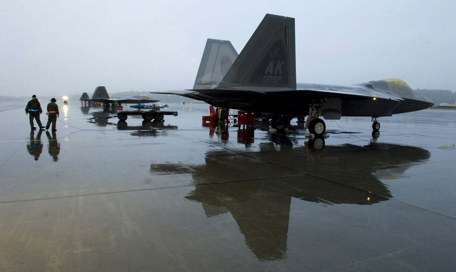 F-22 takes off during the night of September 23rd on the way to strike ...