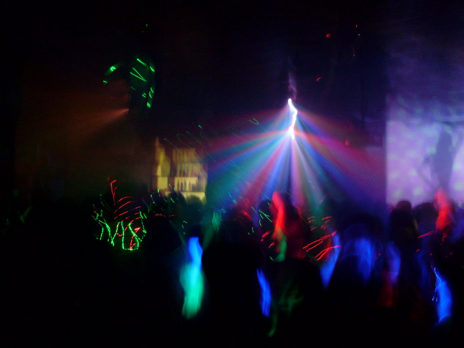 Momentos de adolescente...: Baladas!!!