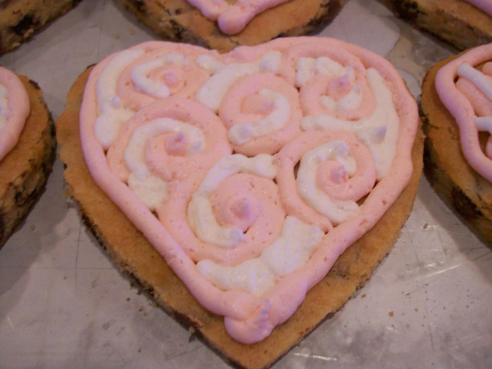It's a Priceless Life: Decorated Chocolate Chip Cookies
