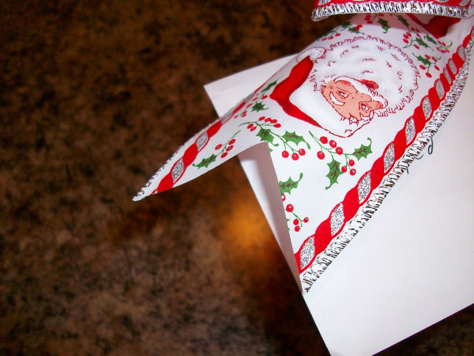 It's a Priceless Life: How to Wrap with Cello Paper