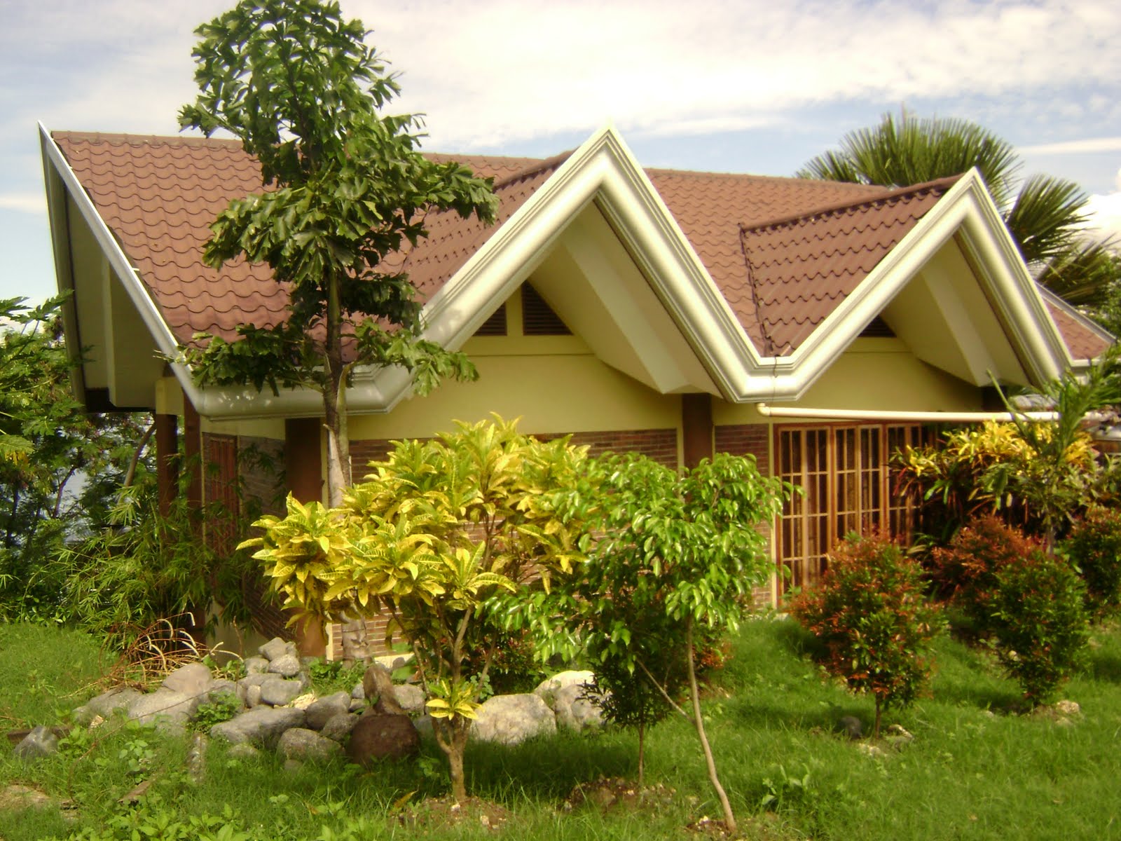 TRAVEL ADVENTURE: Green Isle Beach Resort