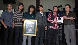 Foto dan Profil Hello Band | Biodata Foto dan Profil Hello Band foto ...