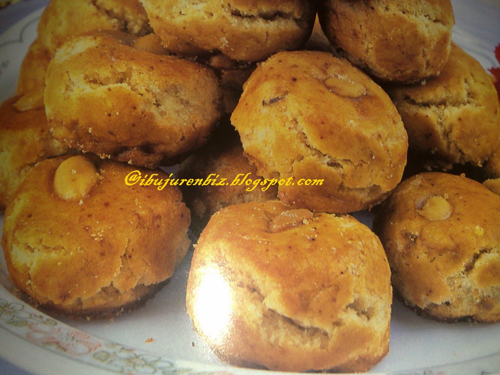 KOLEKSI RESEPI BISKUT RAYA: Biskut Mazola