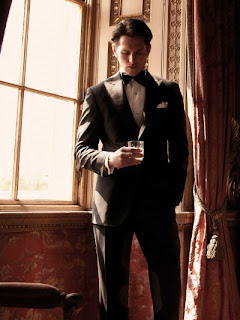 DIARY OF A CLOTHESHORSE: GREAT NEWS FROM CROMBIE..........