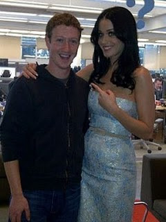 fofoca em dia: Katy Perry conhece o criador do Facebook
