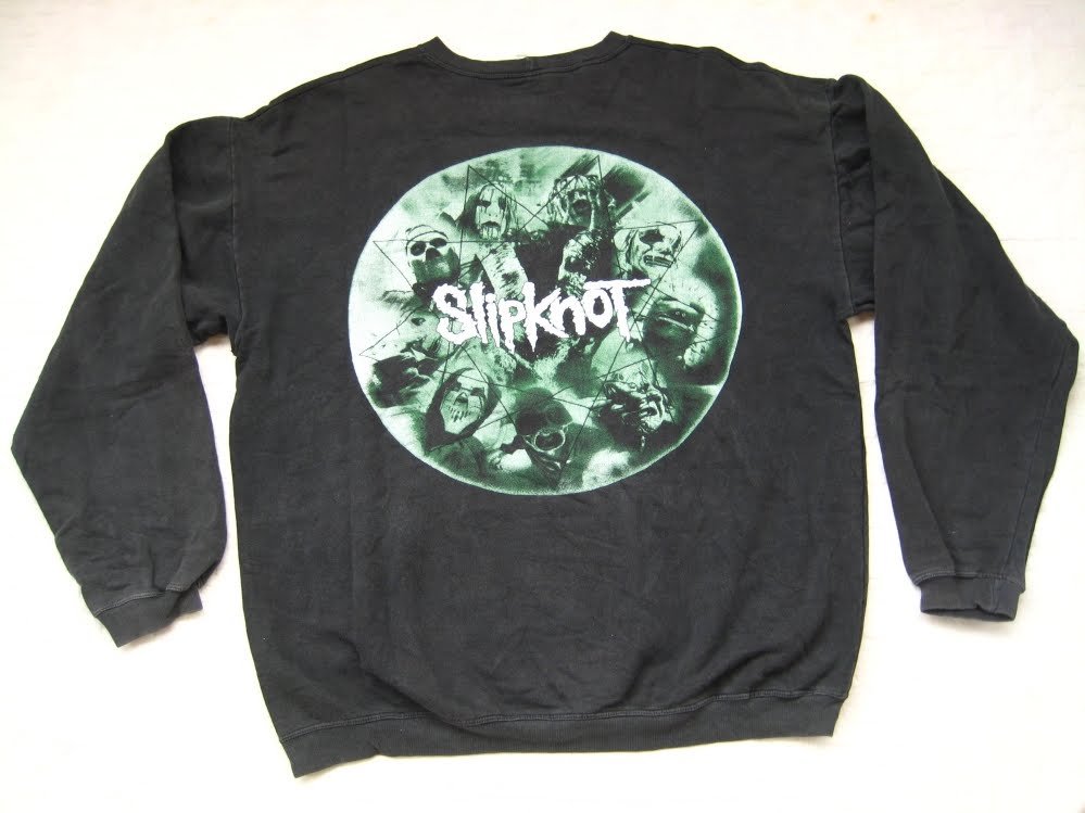 LusuhOne: Slipknot Band Sweater