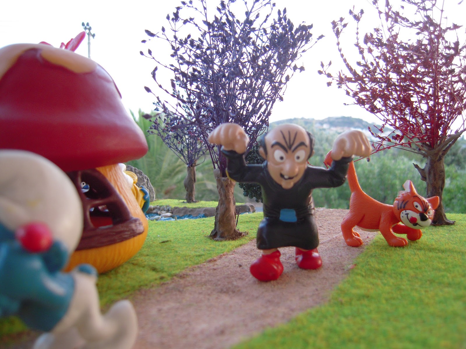 O κοσμος σε μικρογραφια: Το χωριο των stroumf