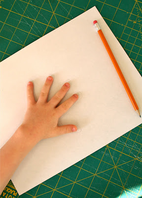 create: TUTORIAL: reverse applique hand print