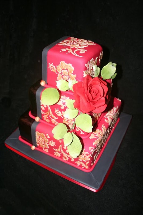 Kimono Wedding Cakes | Food and Drink