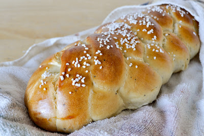 bake!: Pulla - Finnish Sweet Bread