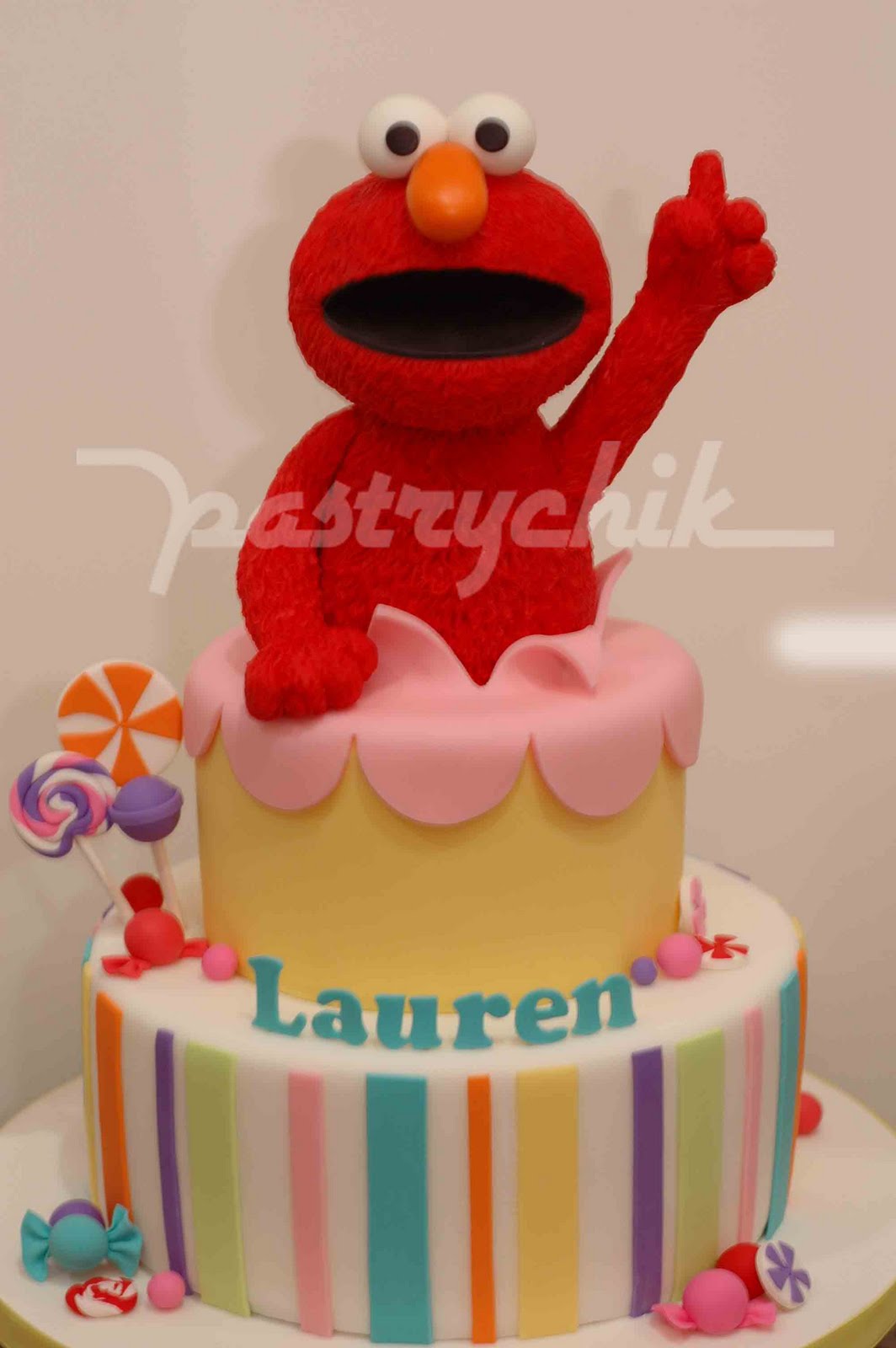 PASTRYCHIK: Lauren (Heart) Elmo