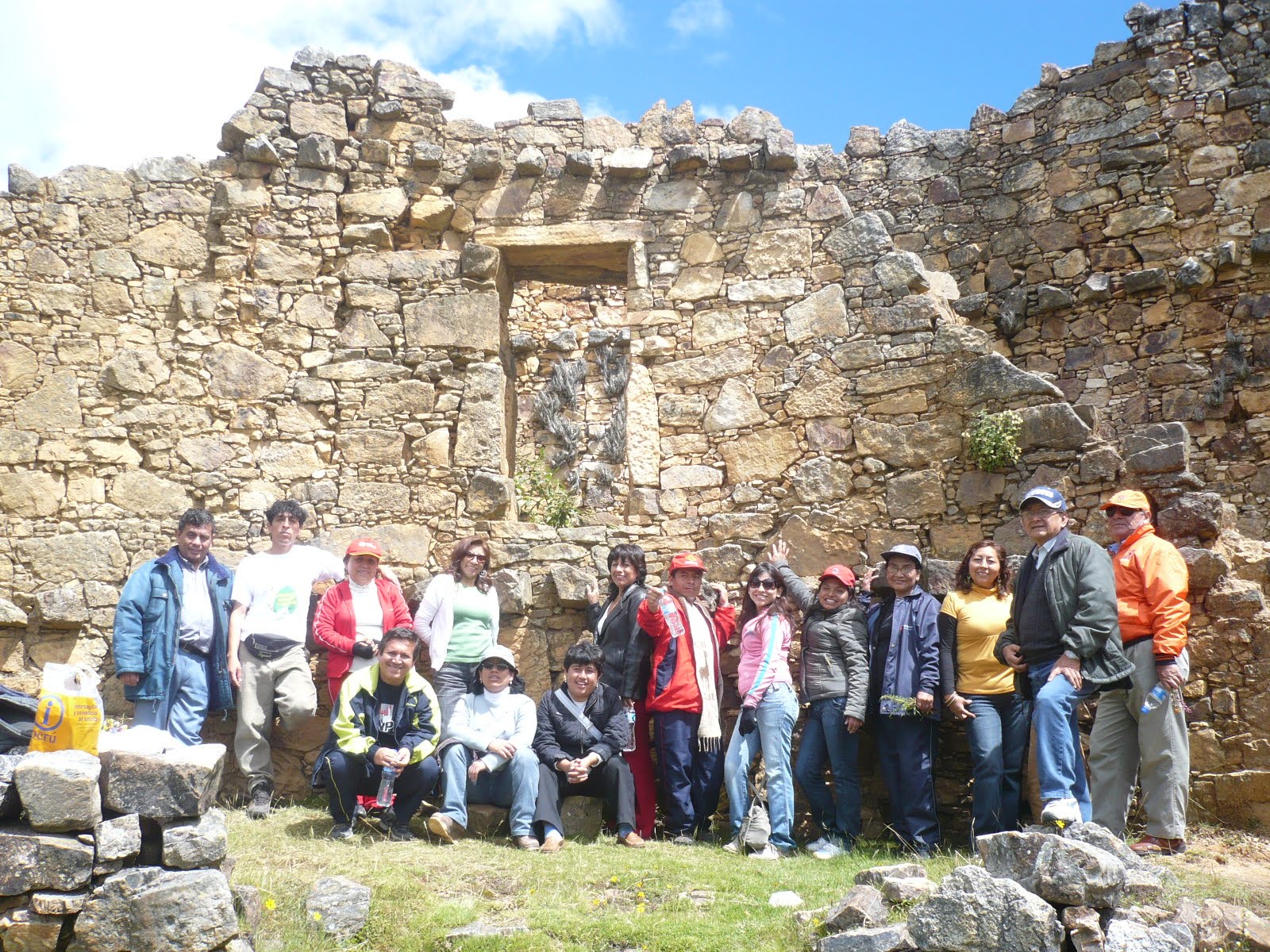 CLUB DE TURISMO"CÉSAR VALLEJO M.": Tours estudiantil 2010 "Huaca EL ...