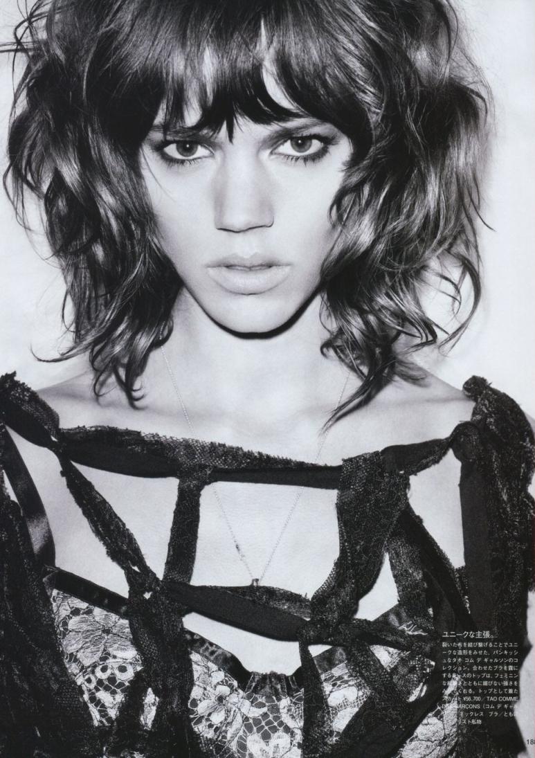 Absorb and Dissolve: Strange Juxtaposition