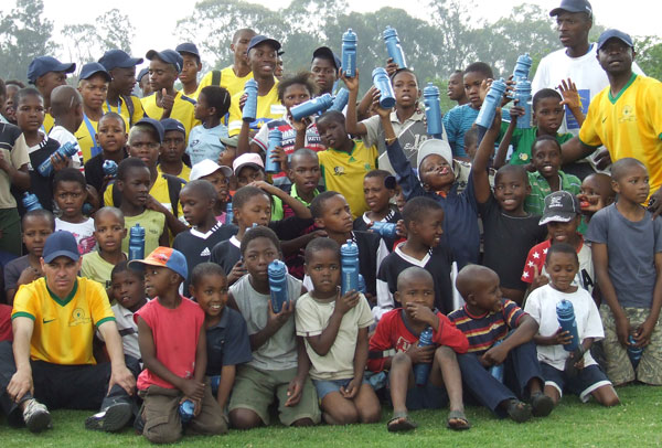 Intune Communications and Entertainment: Street Parade for Jet Nteo ...