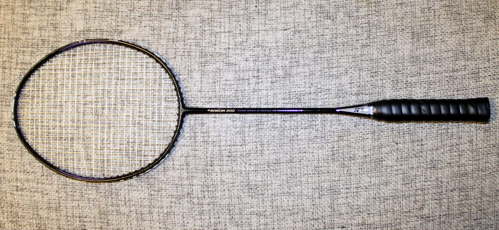 我心愛的 Yonex MP99 球拍竟然真的裂了！
