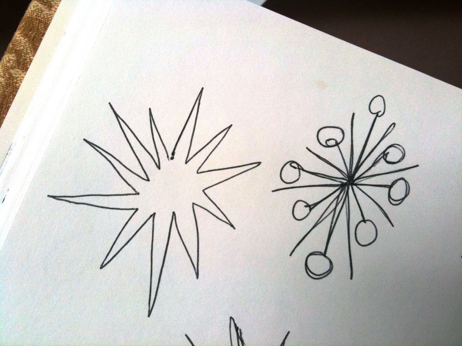 A Few Scraps: Free Motion Quilting Designs: Radiant Designs