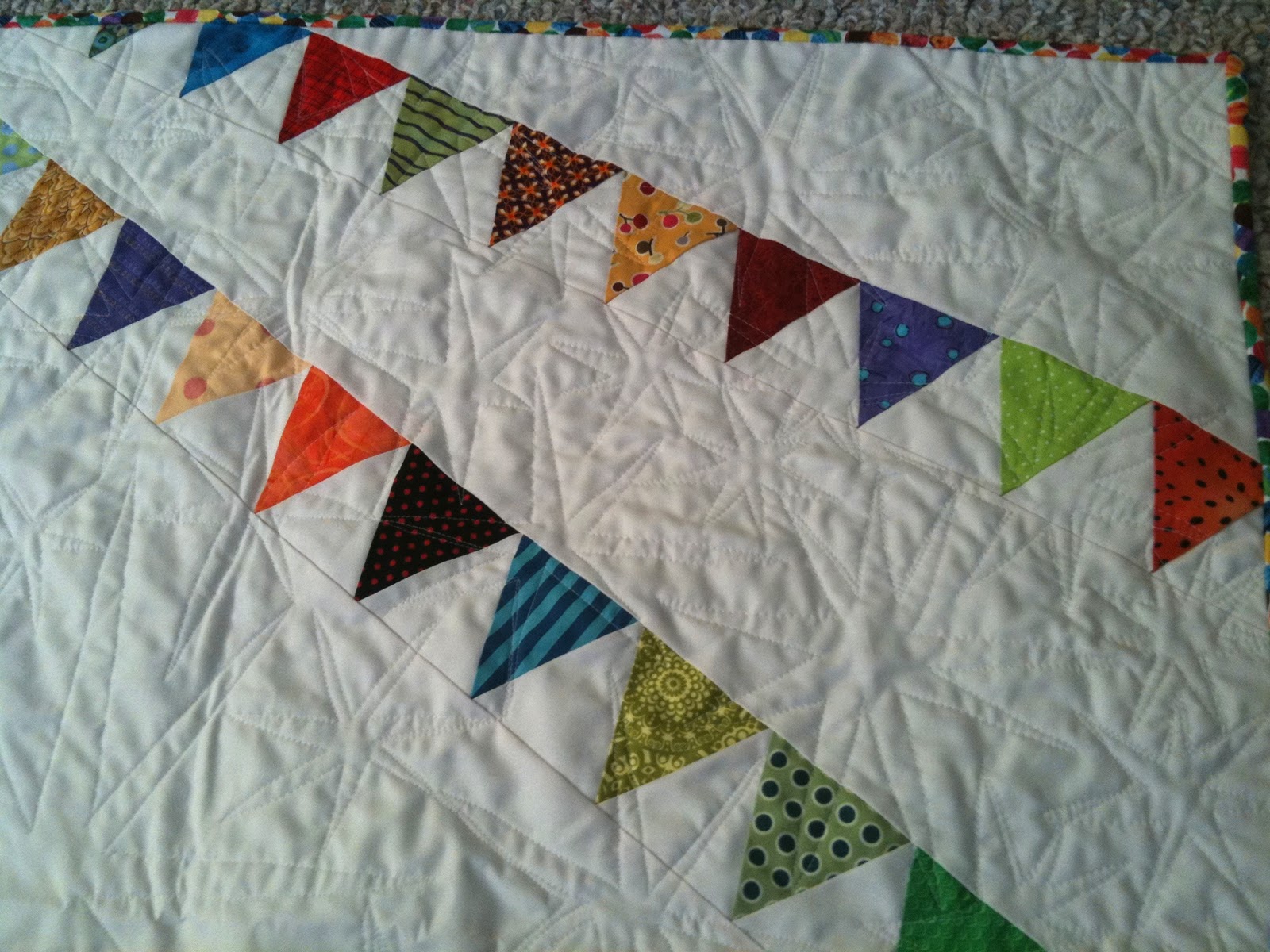 A Few Scraps: A pieced bunting quilt