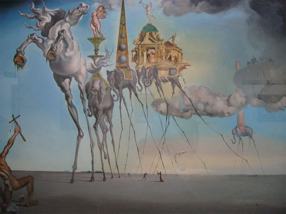 -: SALVADOR DALI Seniman Eksentrik
