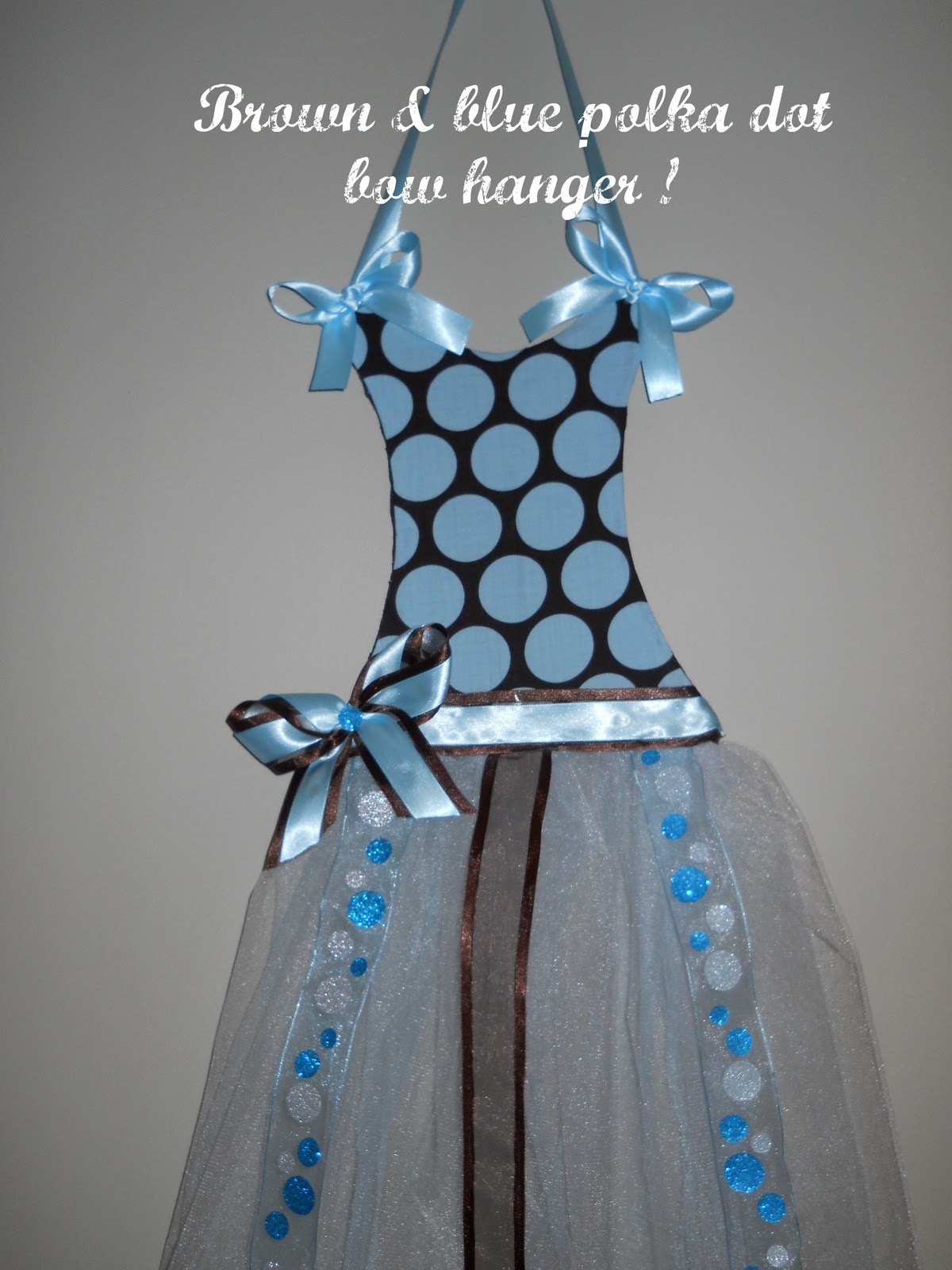 Monkey Dreams !: TuTu Bow & Barret Hangers!
