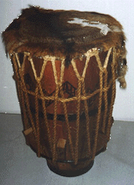 TENDA DE UMBANDA FILHOS DA VOVÓ RITA: ESPAÇO DOS OGANS