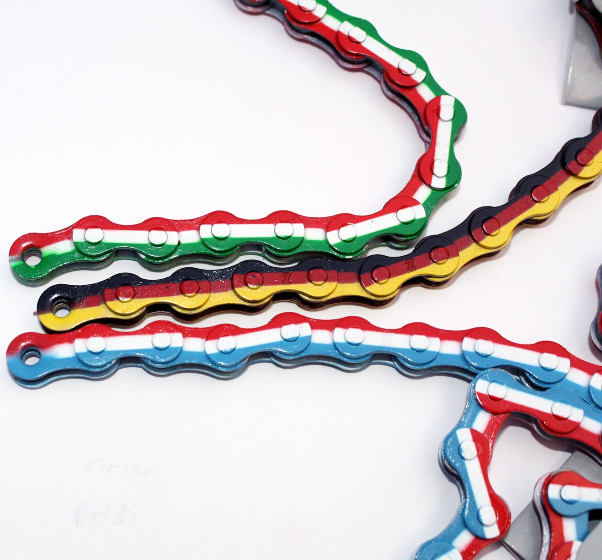 The Soma Fab Blog: KMC Flag Chains