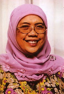 WANITA PENGGERAK NEGARA