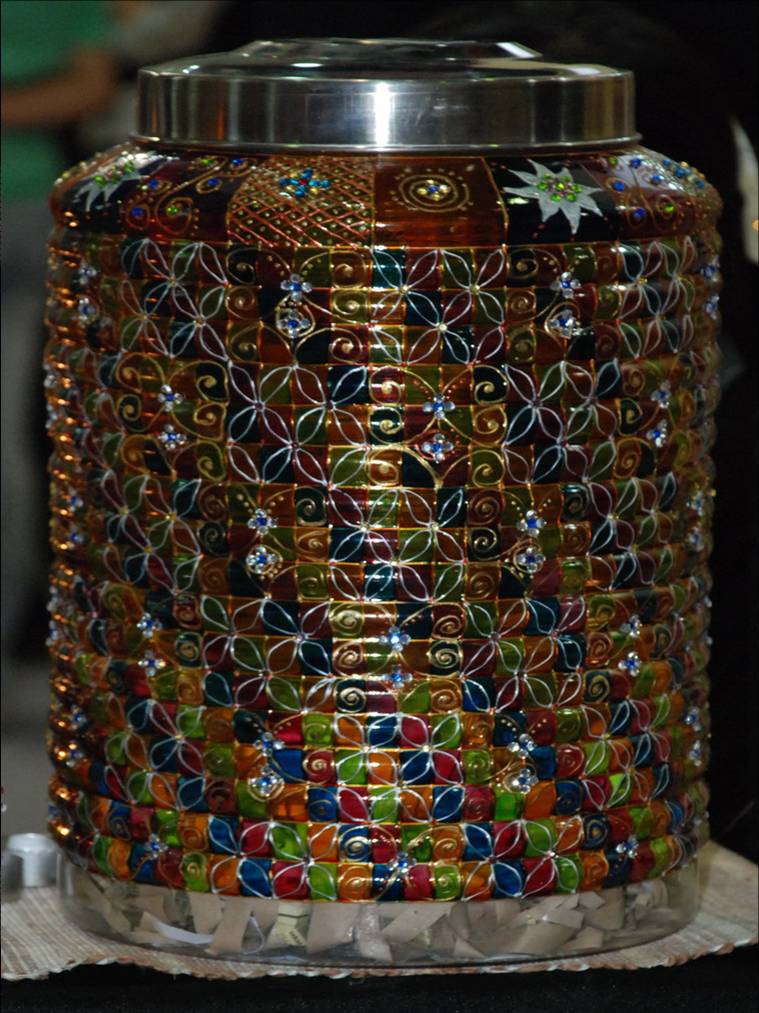 Sas created: Seni rupa nusantara