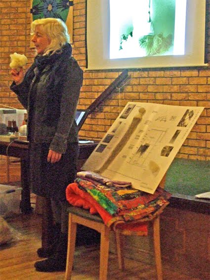 MID-WESTERN BRANCH OF THE IRISH PATCHWORK SOCIETY: April Meeting ...