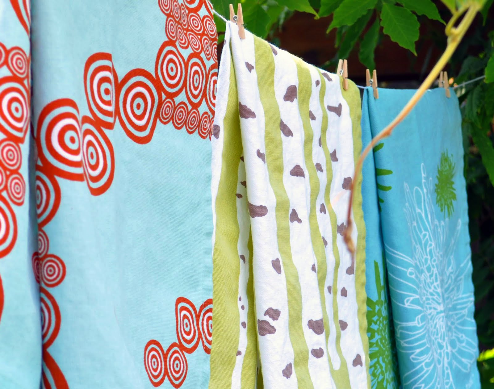 klt: sketchbook : {Fabric Friday} Fresh & Modern textiles...