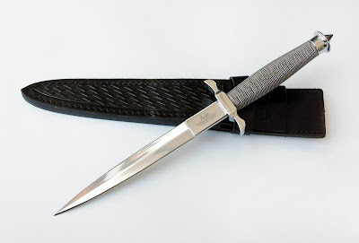 El Acero Mío: Hibben Silver Shadow Dagger