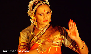 INDIA PARA TODOS: Dança Indiana