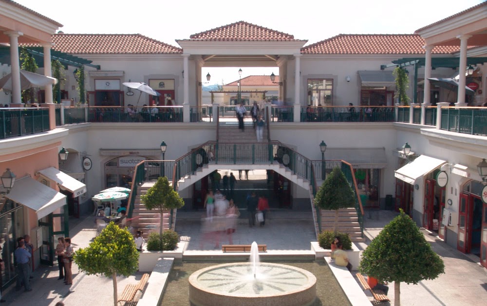 EL OUTLET DE CAMPERA EN CARREGADO.