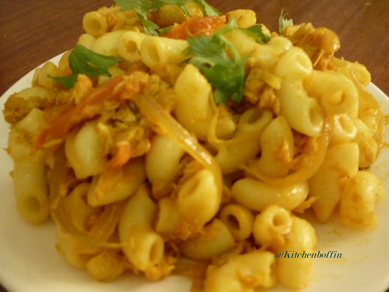 Kitchen Boffin: Macroni with Tuna