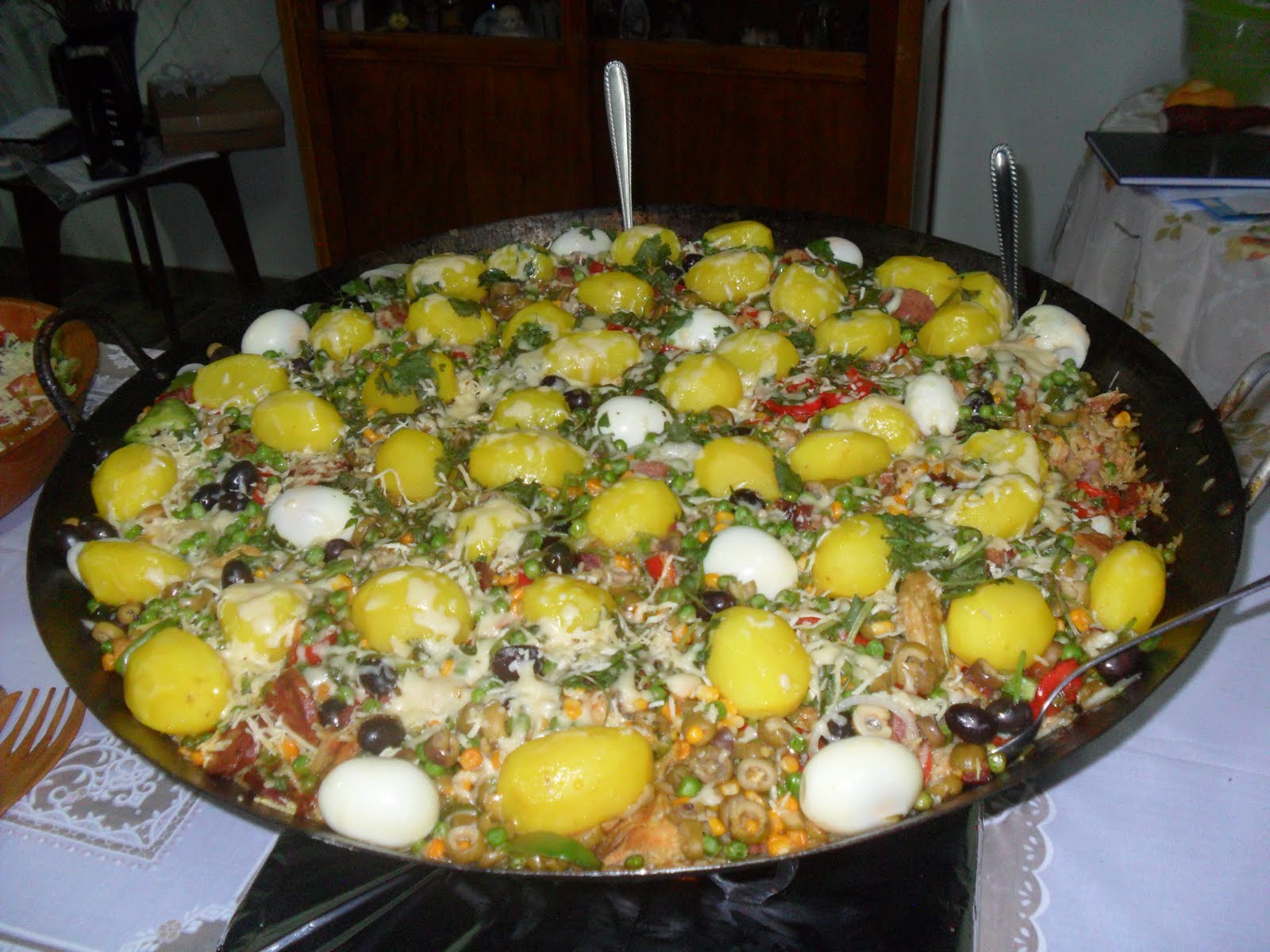 Santa Ceia: Paeja caipira