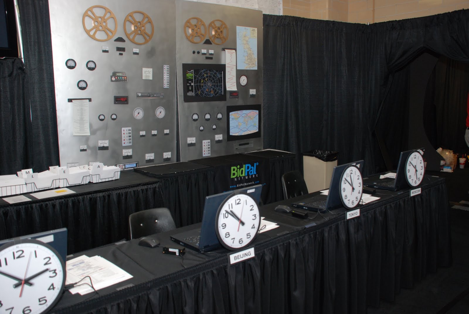 Setting the Mood: BOND....JAMES BOND