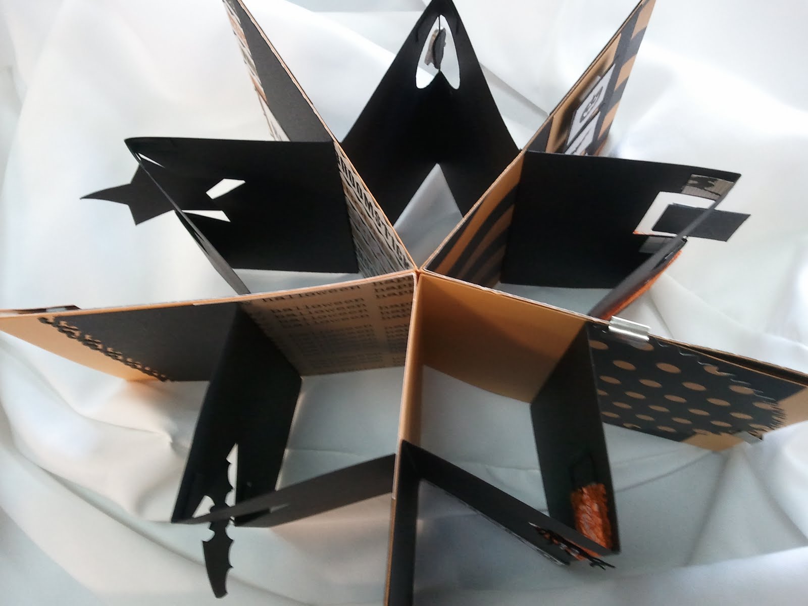 Scraphappy: Halloween Star Book